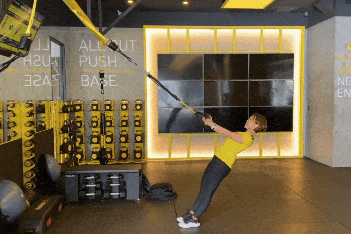 TRX 懸吊訓練夯很久是有原因的，經典5動作新手老手都有感